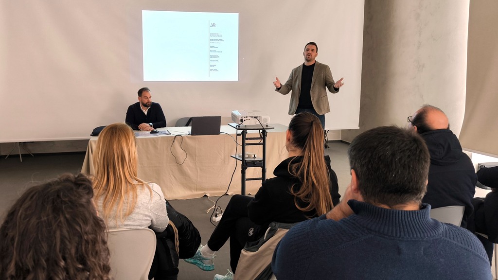 Gradonačelnik Igor Orlić i arhitekt Luka Mattichio predstavili projekt ...